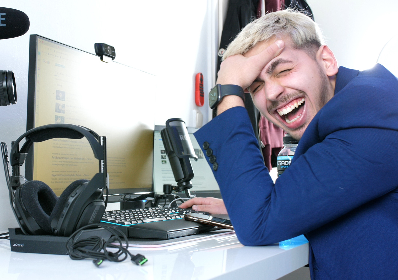 Y-Kollektiv Reportage über Störaktionen beim Online-Unterricht | funk ...